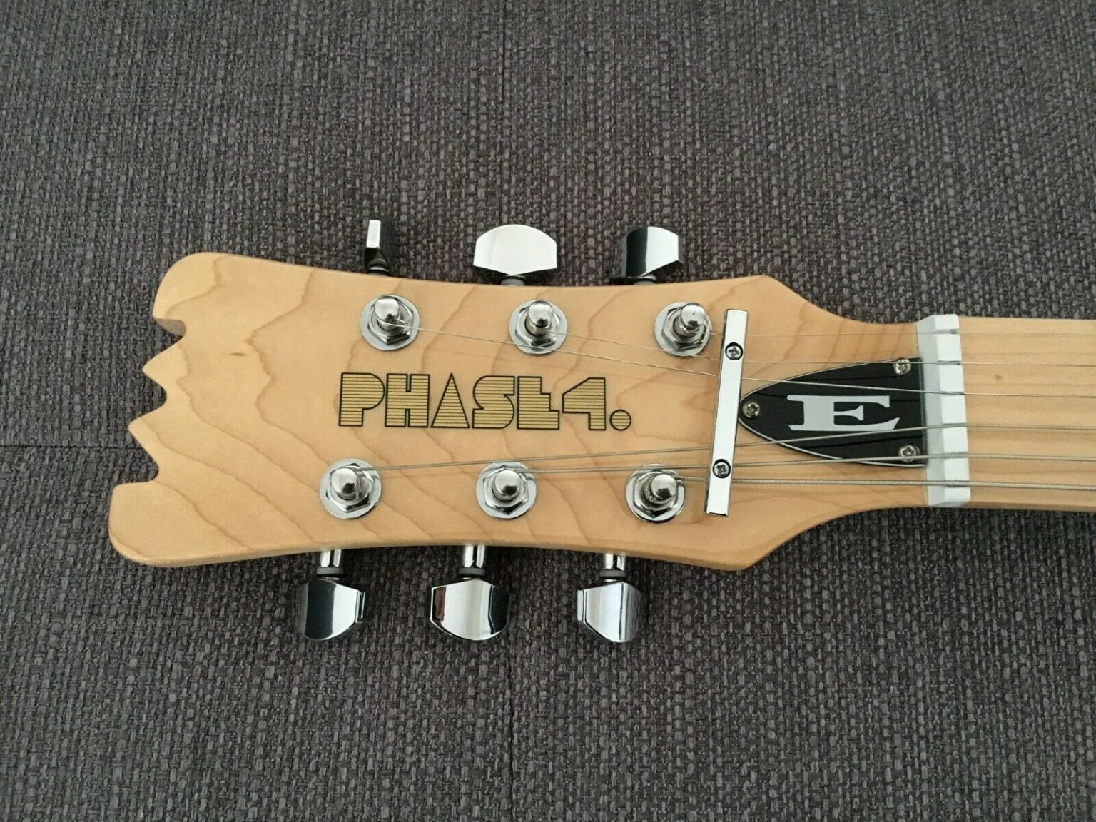 Eastwood Hi Flier Phase 4 Left Handed Kurt Cobain Nirvana Heart Shaped ...