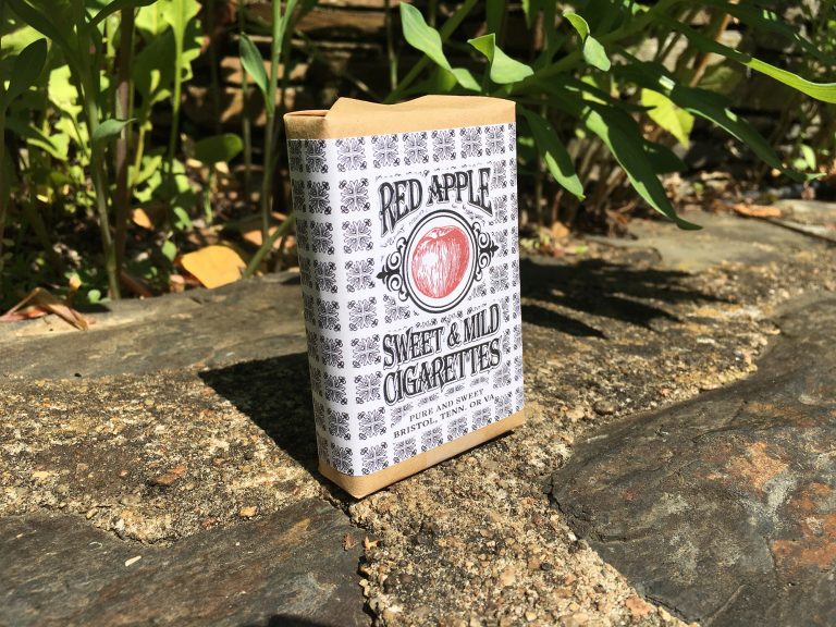 Red Apple Django Unchained Cigarette case pack Tobacco Quentin ...