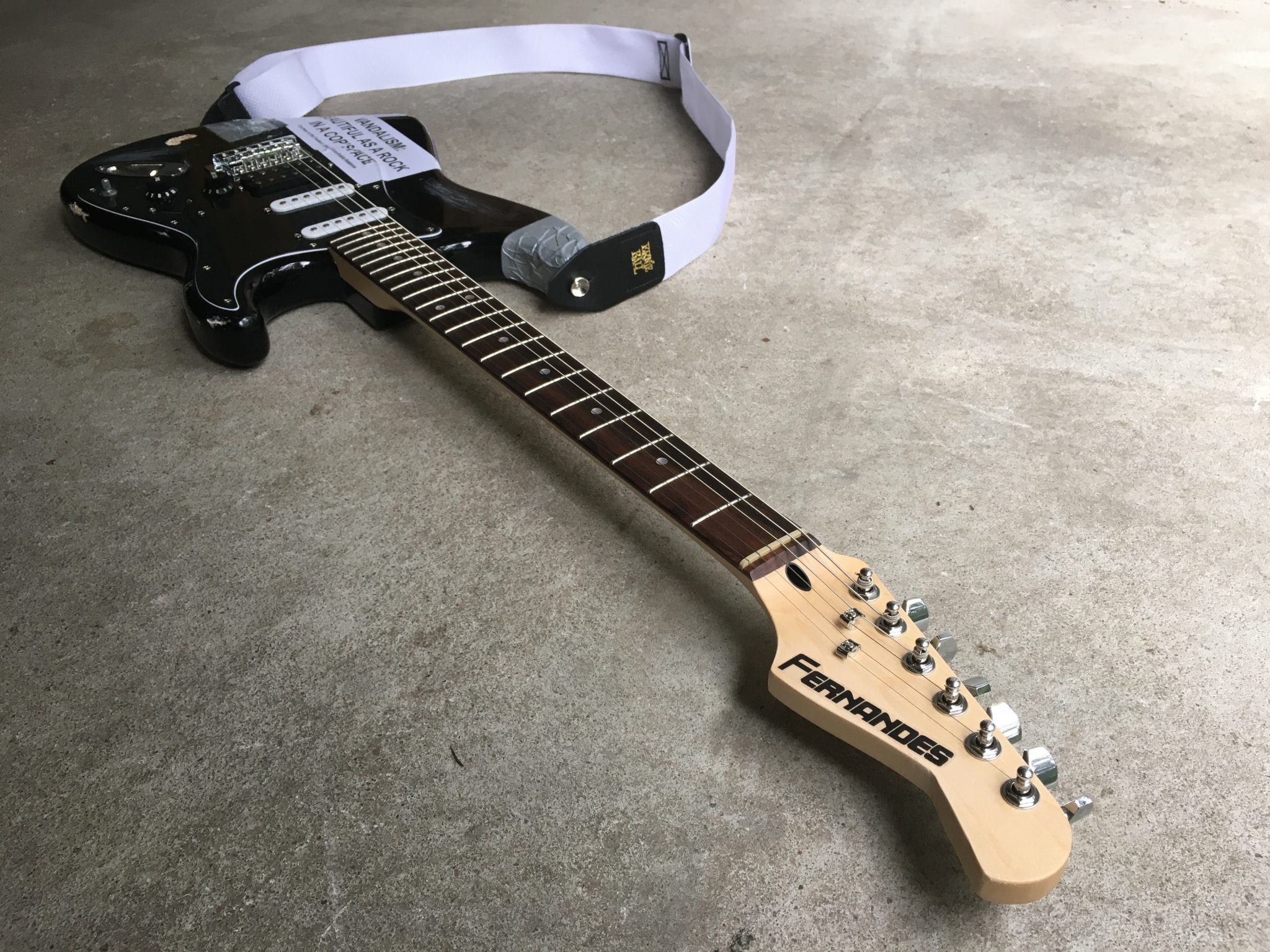 Kurt Cobain Vandalism Strat FERNANDES headstock sticker Nirvana Guitar ...