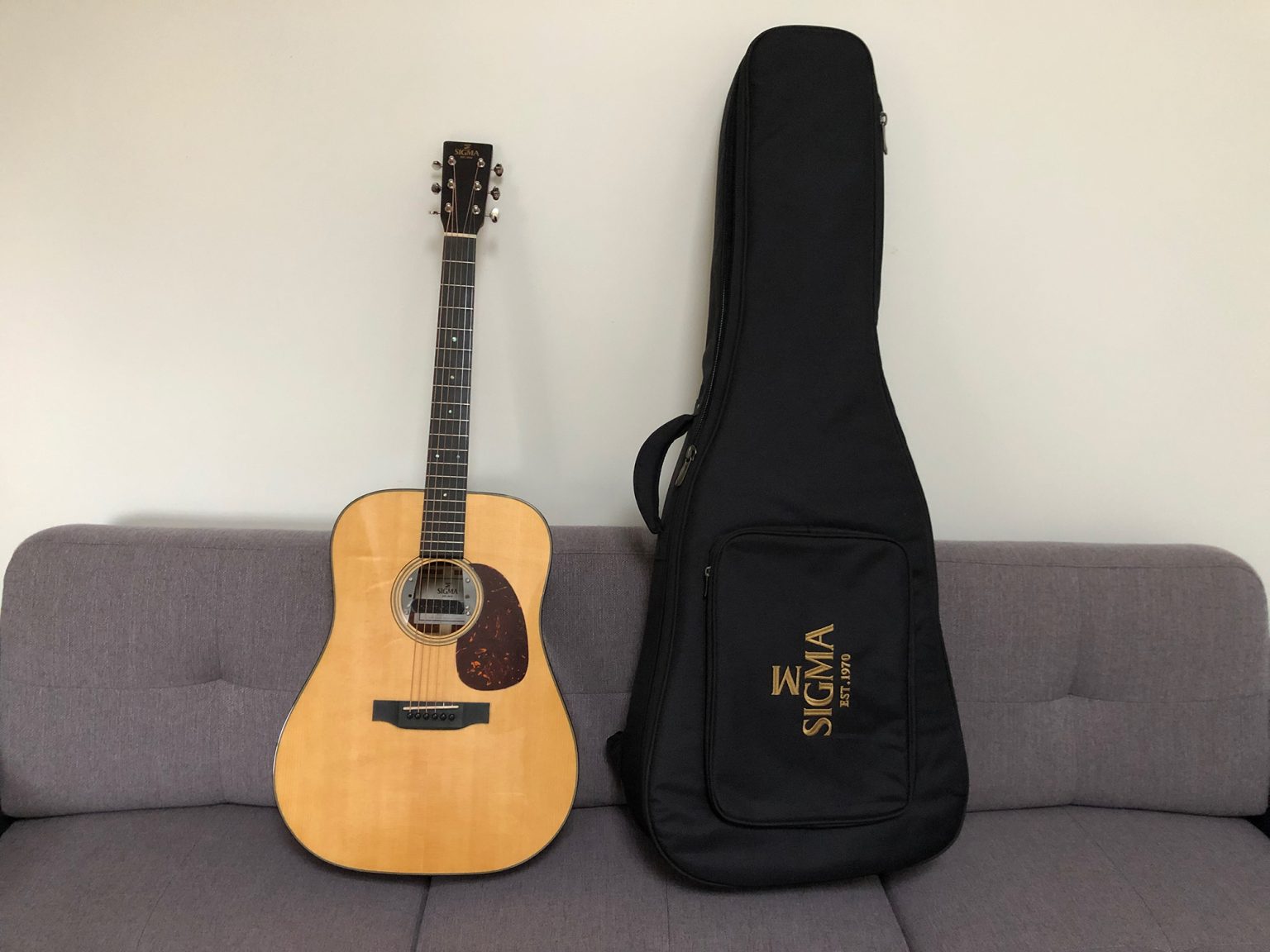 Kurt Cobain MTV Unplugged Nirvana Sound *Guitar & GigBag* SIGMA DM18 ...