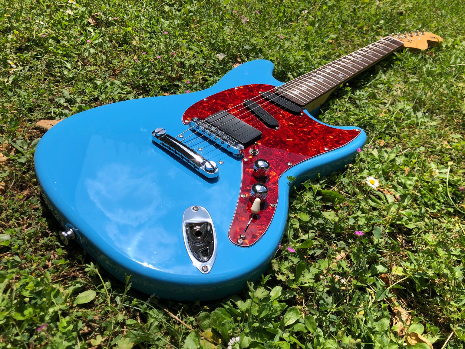 The “Super Sonic Stang“ Kurt Cobain homage Mustang studio Guitar ...