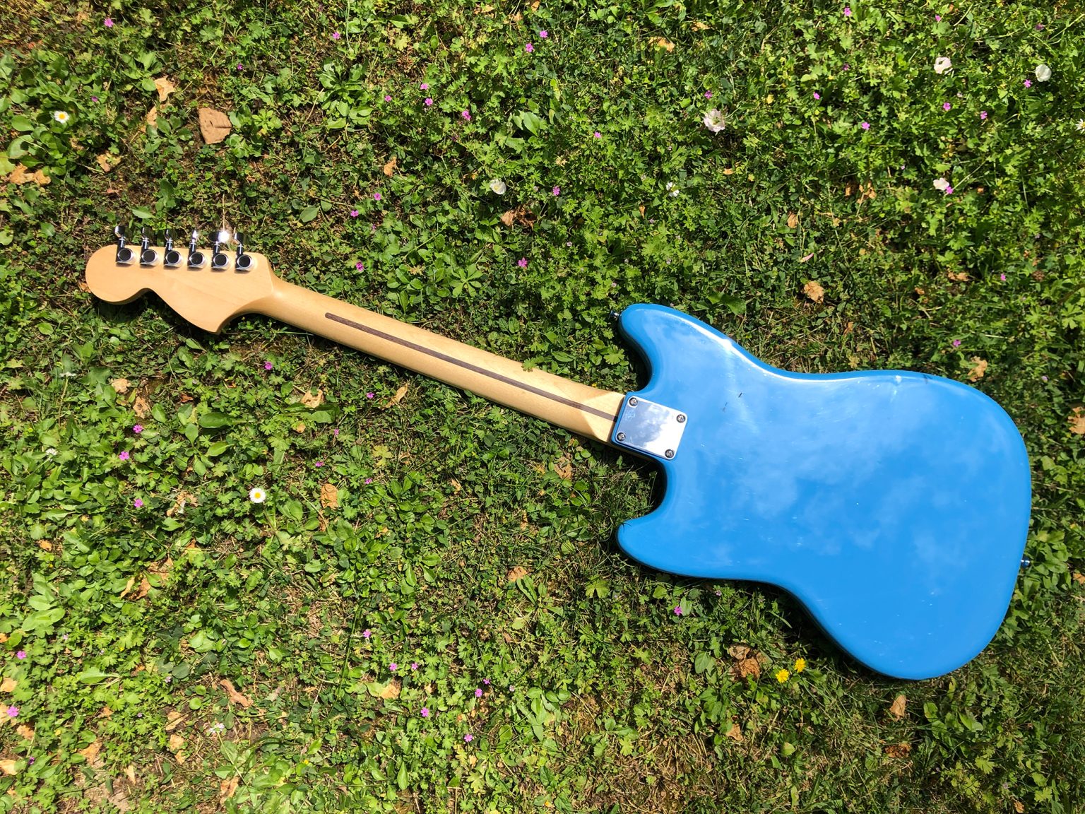 The “Super Sonic Stang“ Kurt Cobain homage Mustang studio Guitar ...