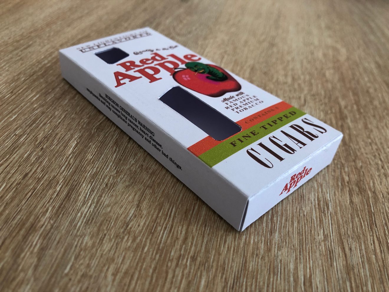 Red Apple Gold Cigarettes Pack Cardboard Blister TARANTINO Once Upon a ...