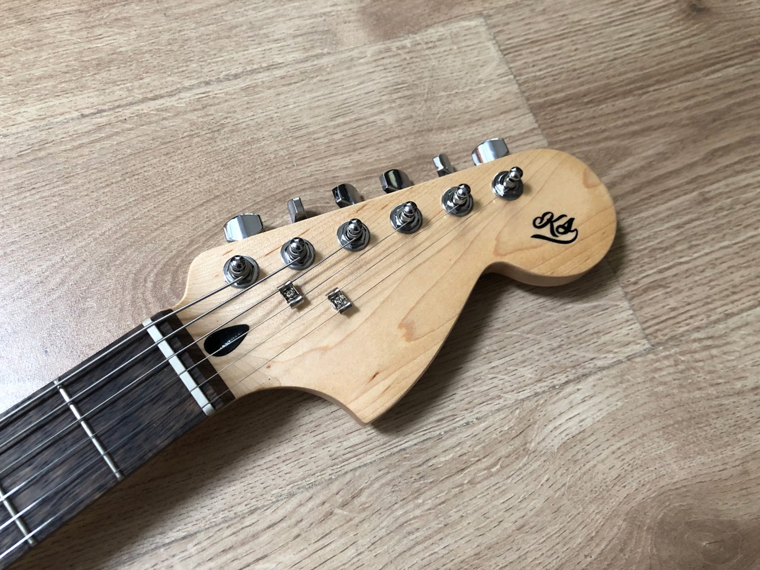 Kurt Cobain "SkyStang I" Nirvana Mustang Guitar Sonic edition - khristore