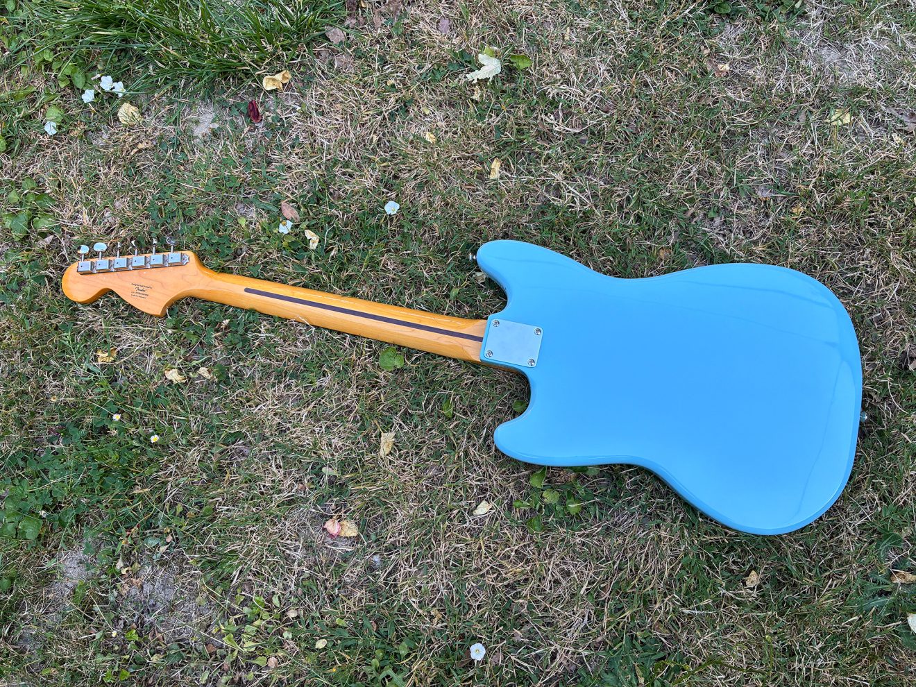 2/ Kurt Cobain SkyStang I Mustang Nirvana Guitar Khristore "PlexiStang ...