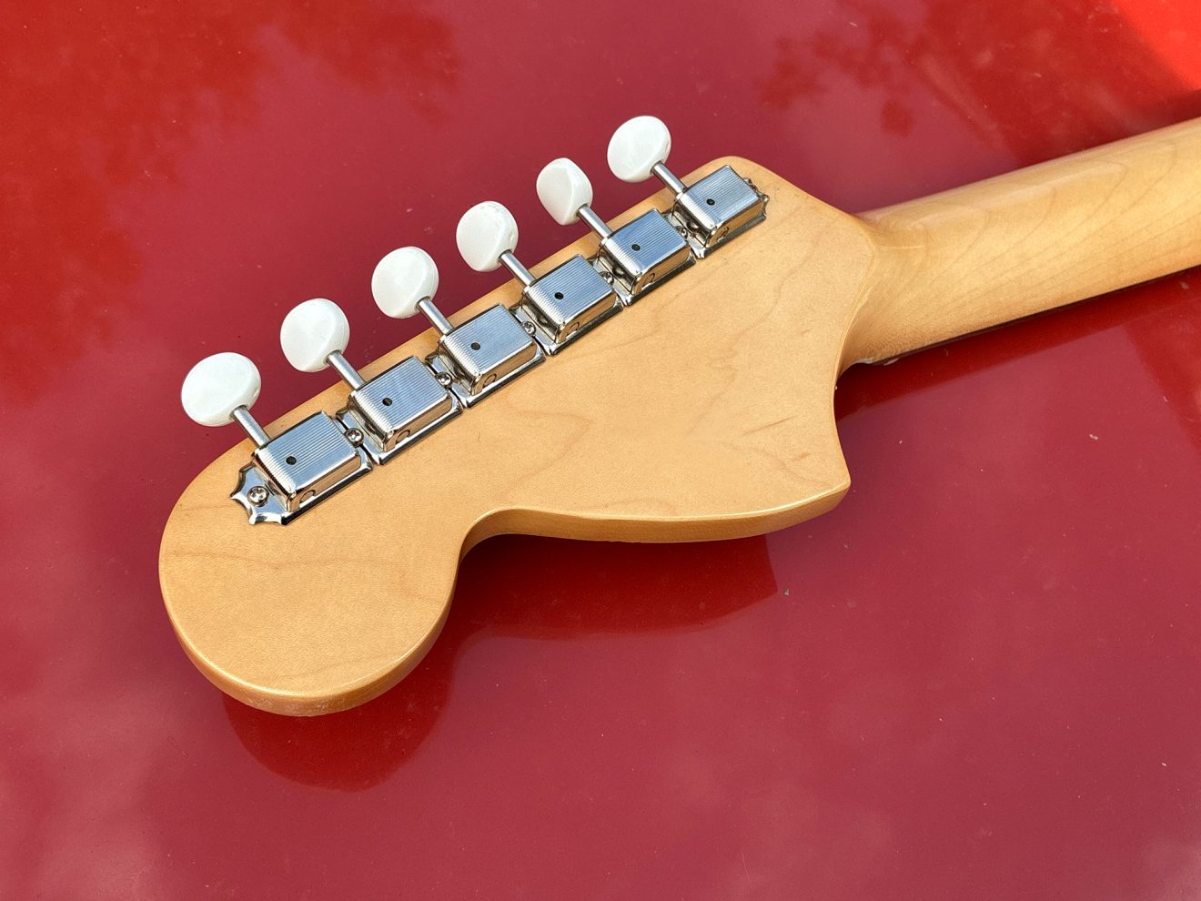 *NEW/ Kurt Cobain 69 Comp' Stang Heavy Relic edition - khristore